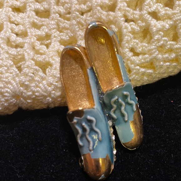 BSK | Jewelry | My Fair Lady Signed Bsk Henry Higgins Slippers Brooch ...
